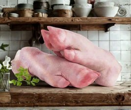 Varkenspoten gezaagd — Meatformore.nl